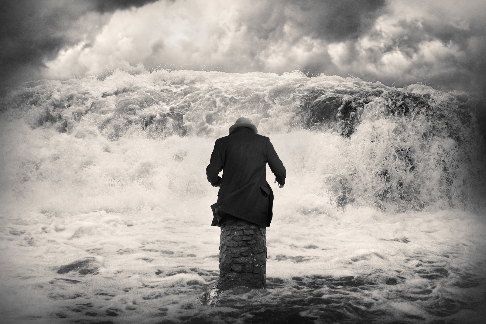 How Visual Artist Tommy Ingberg Perfectly Captures Profound Thoughts ...