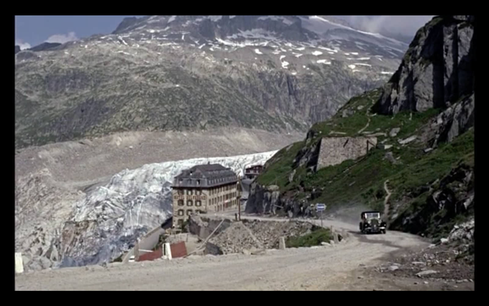 How Steven Helmis Shot This Abandoned Hotel from Bond Film, "Goldfinger"