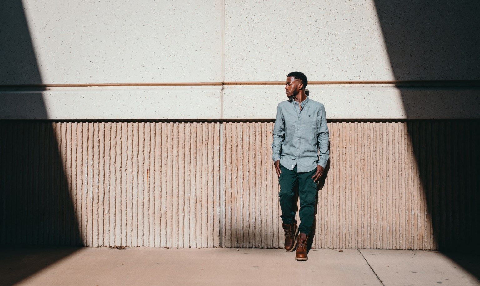 Light Effects & Color Toning with Gradients in Photoshop - PHLEARN