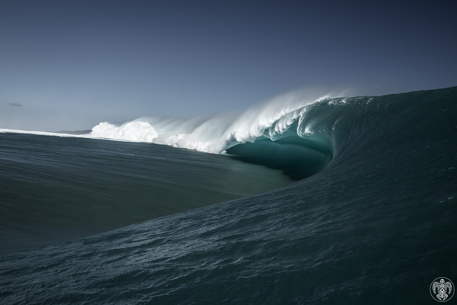 What Pro Surf Photographer Ben Thouard Uses to Shoot Below the Surface