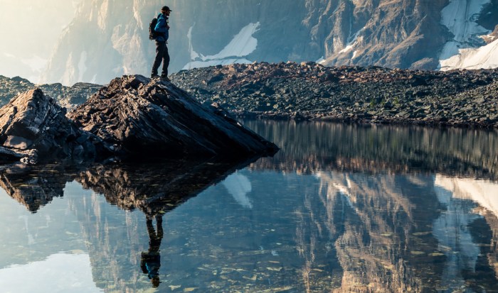 The Story Behind This Viral Invisible Girl Photo by Laura Williams