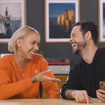 Aaron Nace Learns to Edit on an iPhone! ft. Elise Swopes - PHLEARN