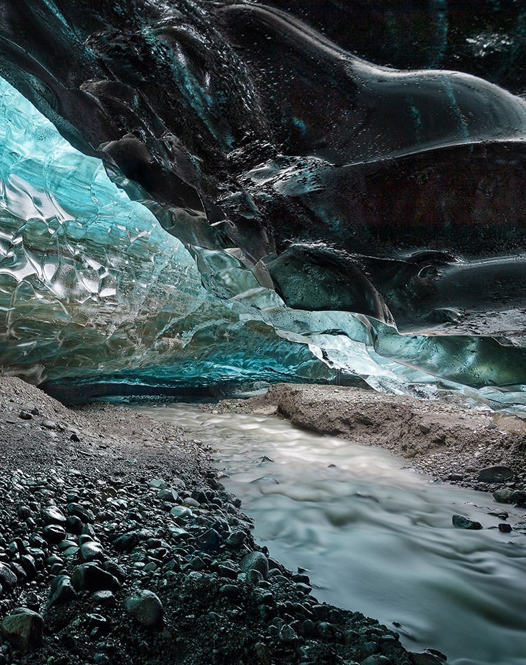 How to Create a Manual HDR Image in Photoshop - PHLEARN