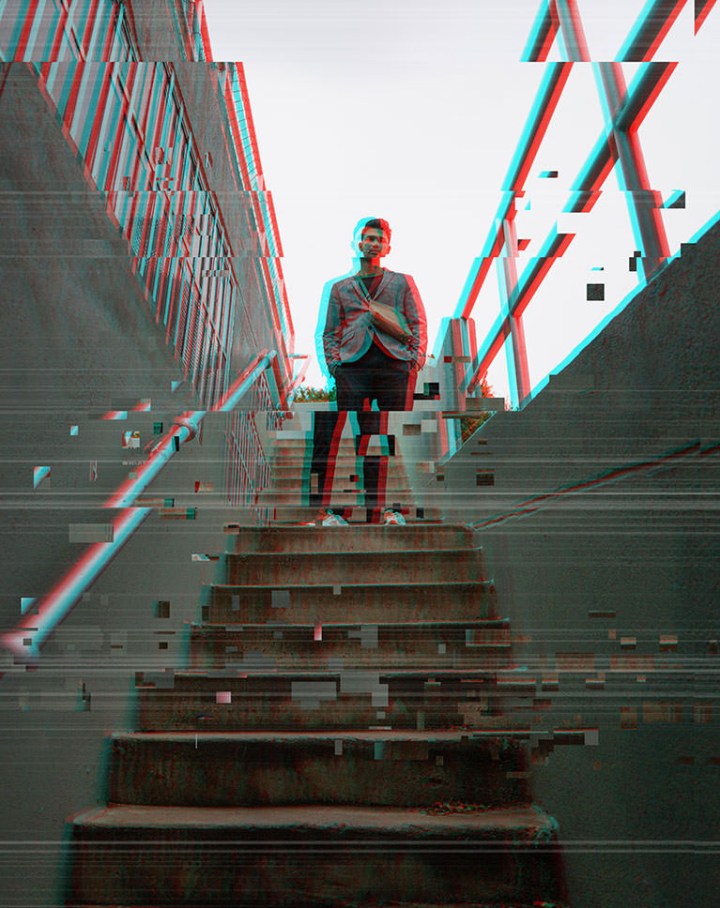 How to Create a Glitch Effect in Photoshop - PHLEARN