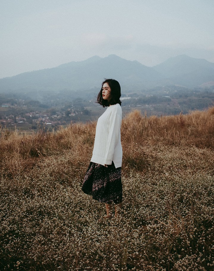 Soft Light Coloring in Lightroom & Photoshop - PHLEARN