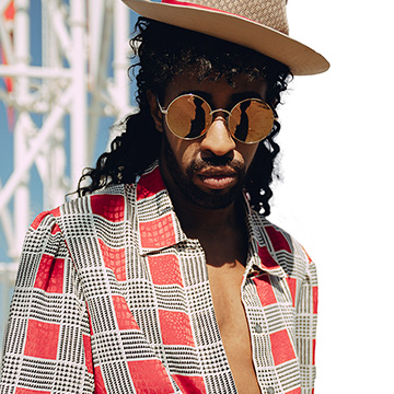 How to Use the Select and Mask Workspace in Photoshop - PHLEARN