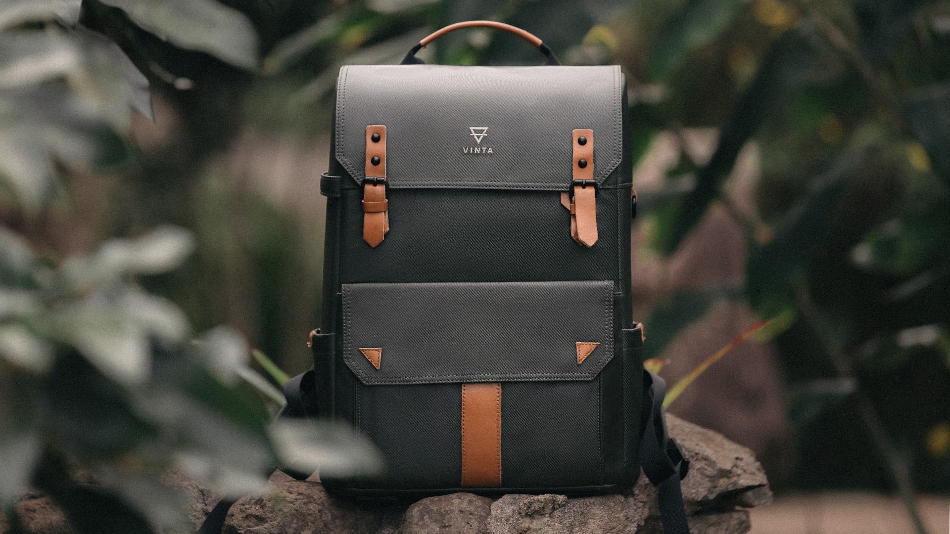 Intro to Product Retouching in Photoshop - PHLEARN