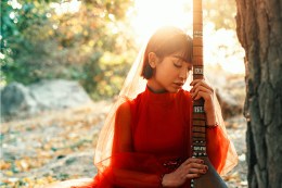 How To Create Realistic Light Rays In Photoshop PHLEARN