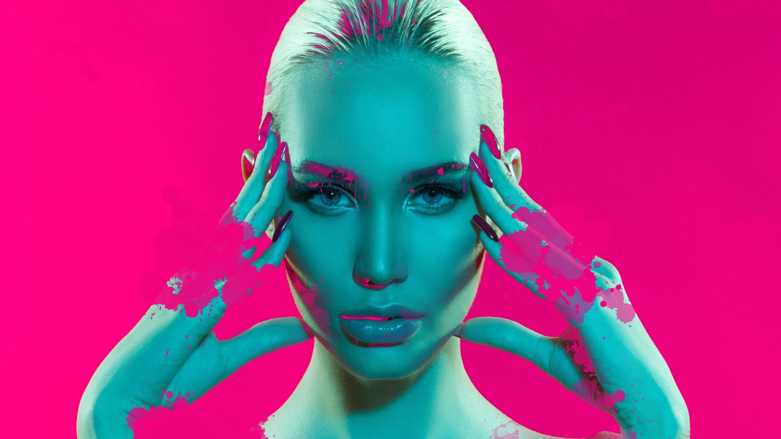 Colorful Portraits: How to Mix Graphics & Photos in Photoshop - PHLEARN