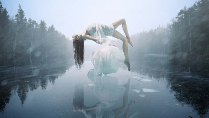 The Ultimate Guide to Manual Compositing in Photoshop - PHLEARN